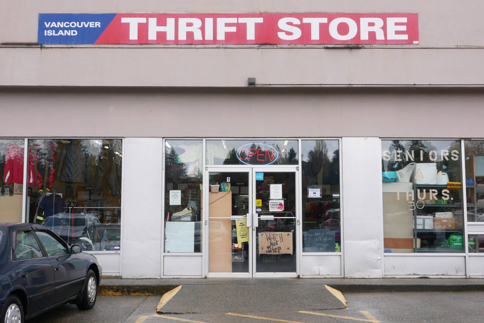 Poppy donations stolen on back-to-back days in Nanaimo | Victoria News