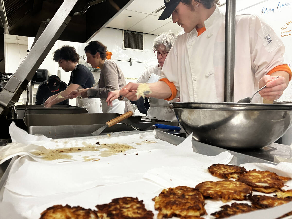 Victoria synagogue hosts latke lunch to celebrate Hanukkah at Our Place ...